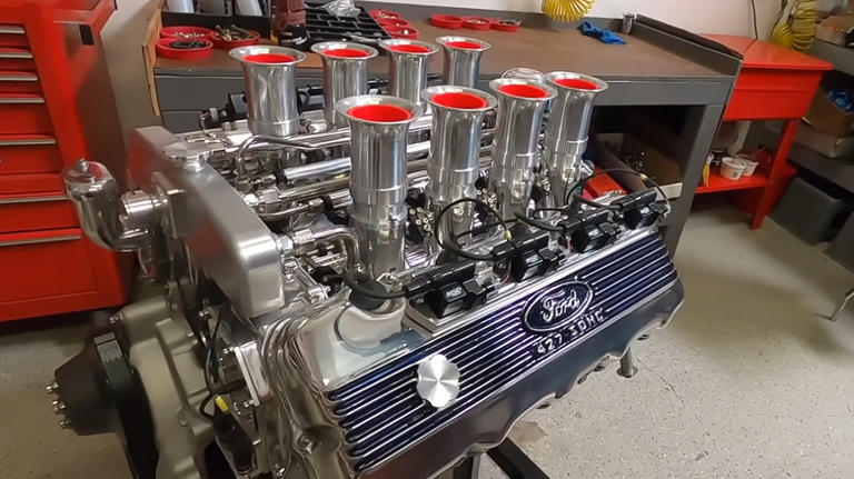 Ford 427 vs 427 SOHC: How the Cammer became a totally different machine