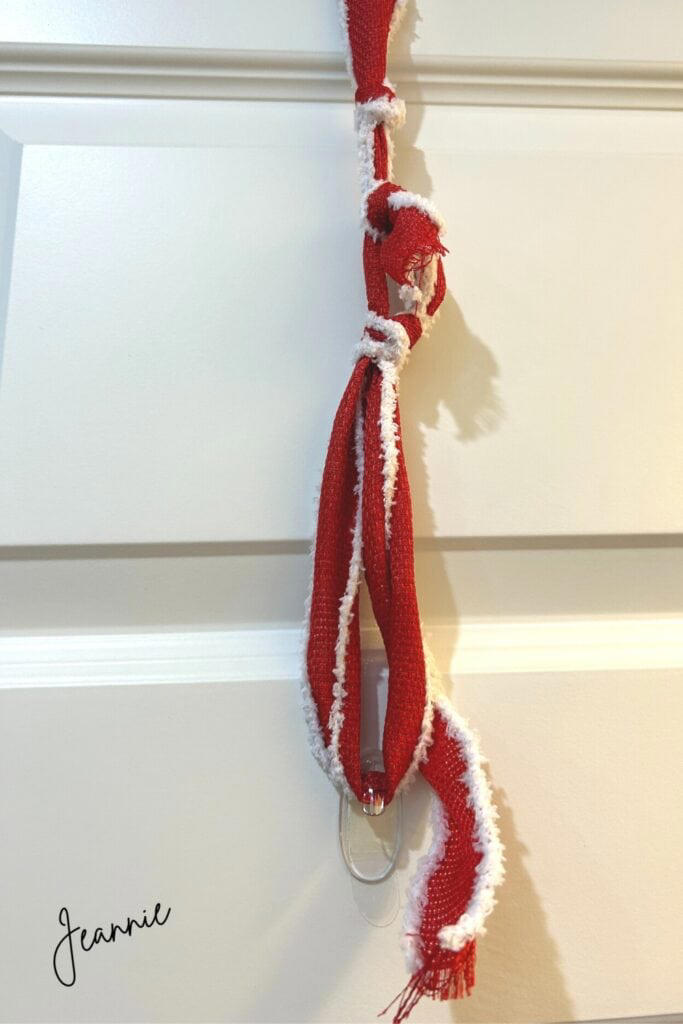 How to hang an interior door wreath