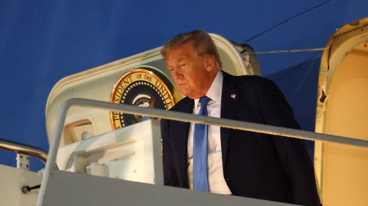 Trump ritual on Air Force One shows he's losing nimbleness: expert
