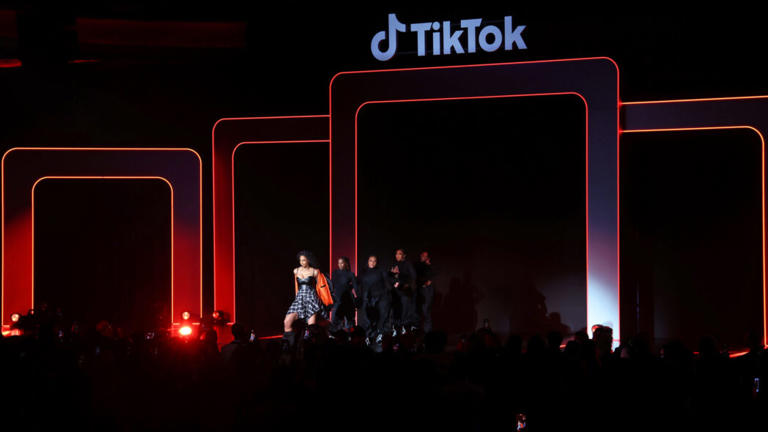 Ciara is 'manifesting' new music and a tour in 2026