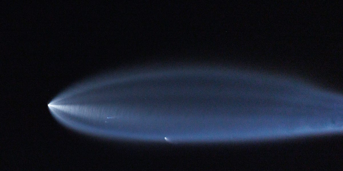 Starlink satellites are sending weird signals that could seriously mess ...