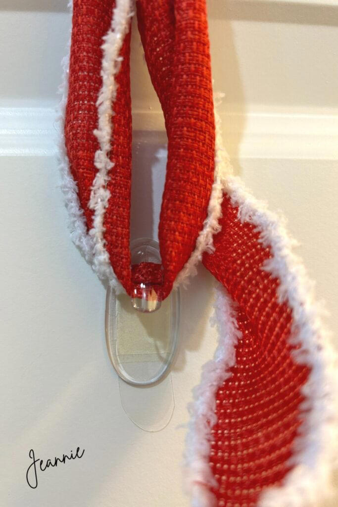 How to hang an interior door wreath