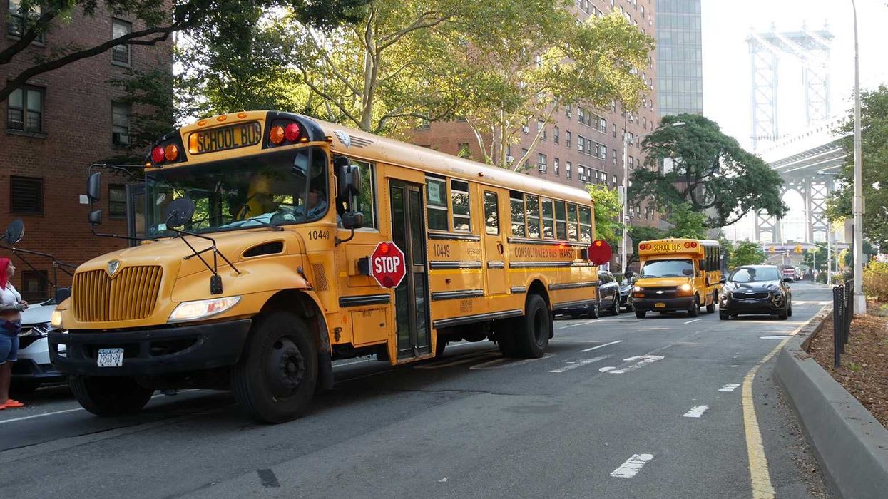 Bus driver’s 'English-only' sign triggers DOJ probe into firing