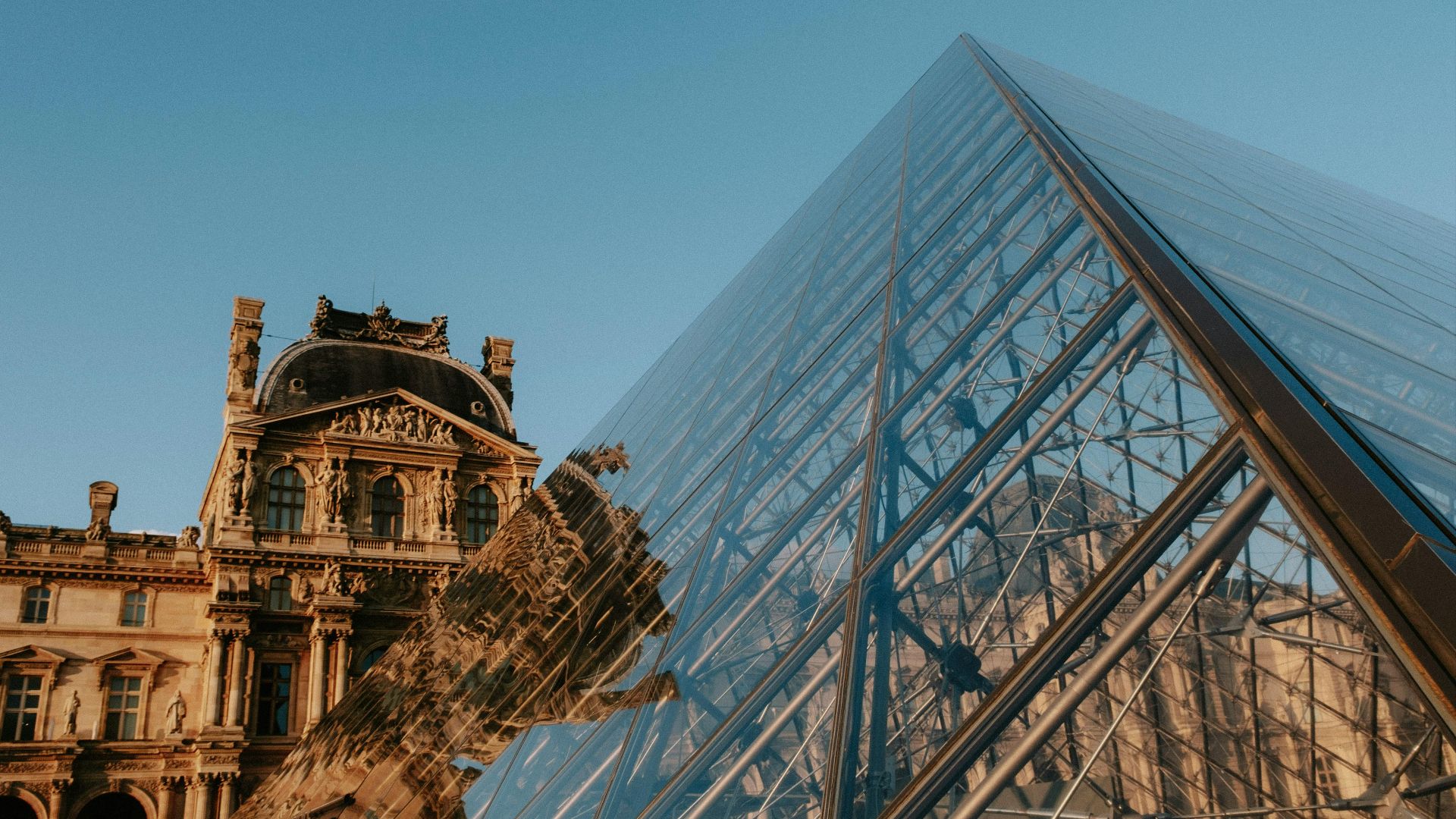 The Louvre's funniest, weirdest, and most surprising art facts