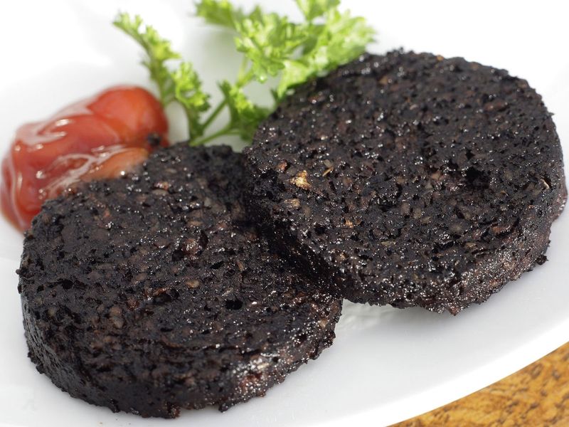 6 British meals Americans skip and 8 they keep coming back for