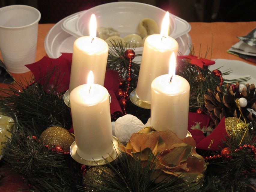 Wigilijne potrawy, tradycje i przesądy. Skąd pomysł przynoszenia do ...