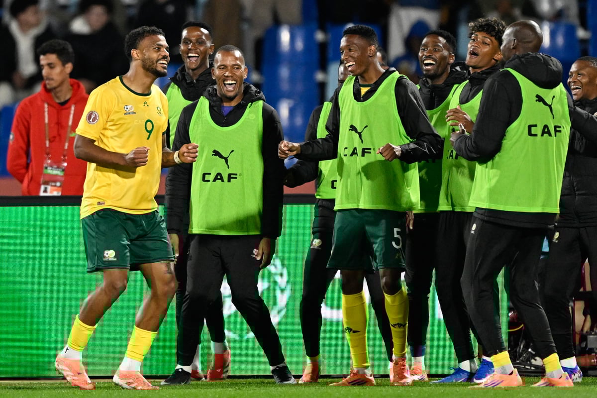 South Africa 2-1 Angola: Foster stunner secures late lead - Live