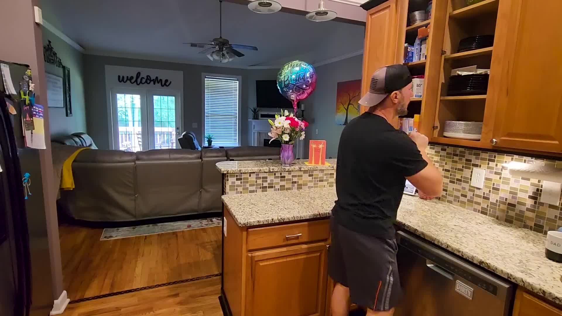 Create spray paint masterpieces using only common household items