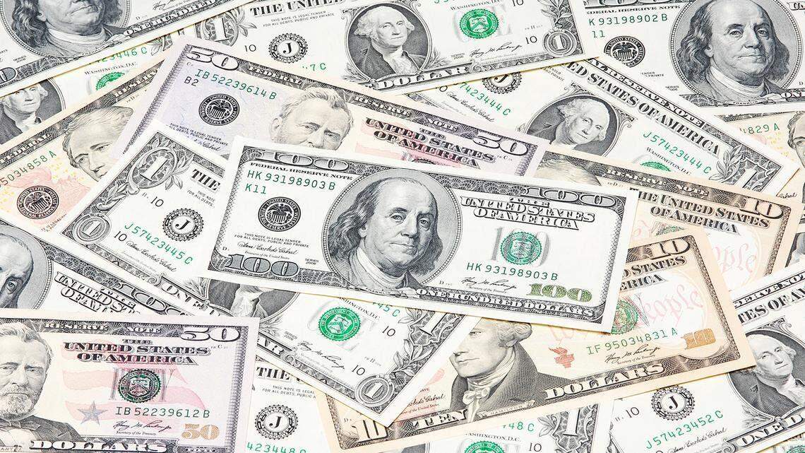 Thayer's essay fundamentally misunderstands the way our monetary system ...