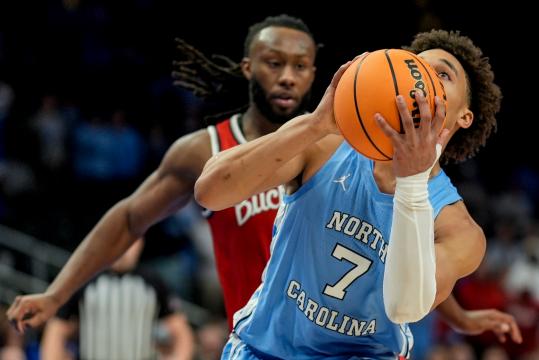 Duke falls out of top five in AP Top 25; UNC stays at 12