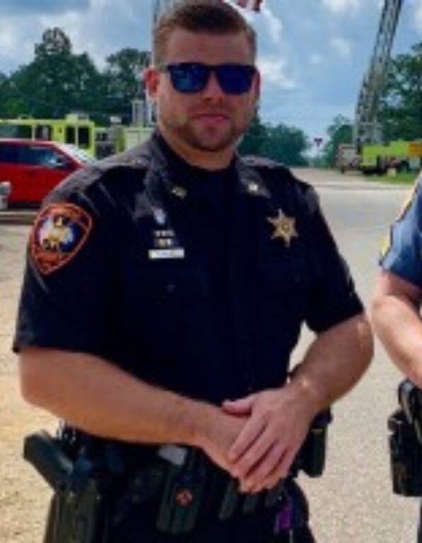 Christmas bonfire on the levee honors fallen Iberville deputy Charles Riley