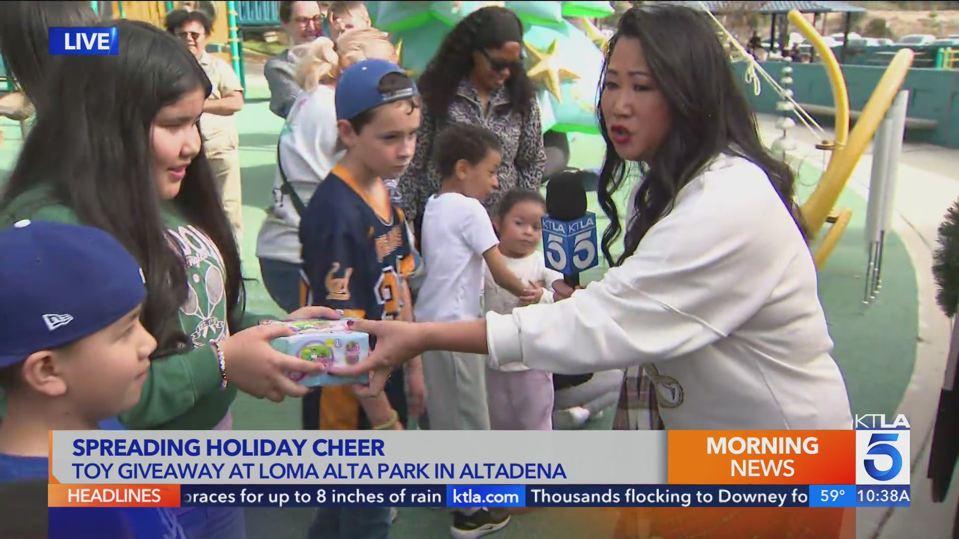 KTLA's Ginger Chan spreads Christmas cheer in Altadena