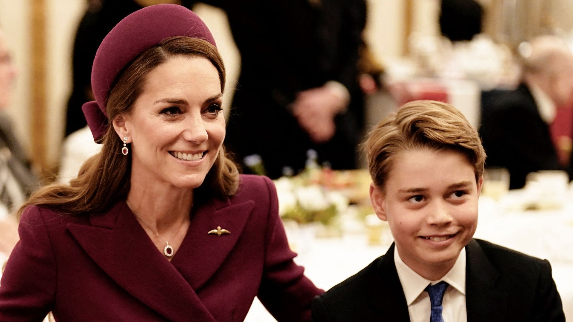 Prince George is the 'spitting image' of mum Kate in new photos - see ...