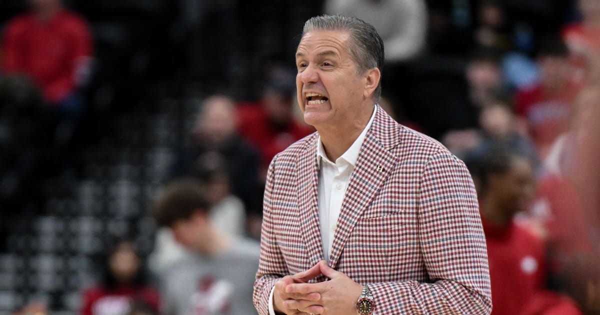 Arkansas basketball falls in latest AP Top 25