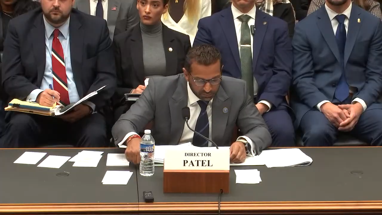'I don't know': Sneaky Kash Patel pretends to read his notes when Dem ...