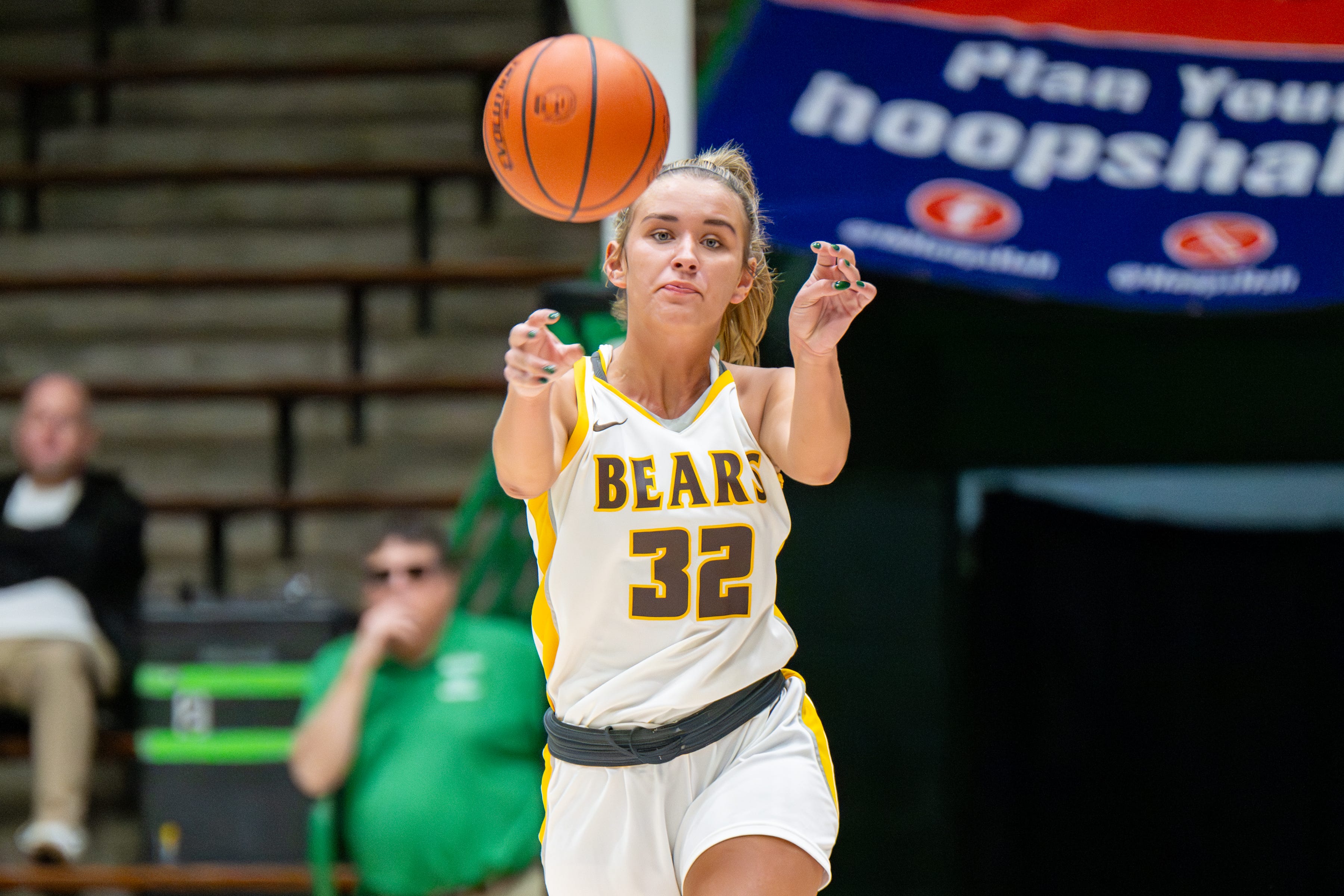 HOF Classic roundup: Maddy Shirley fights through injury to lift ...