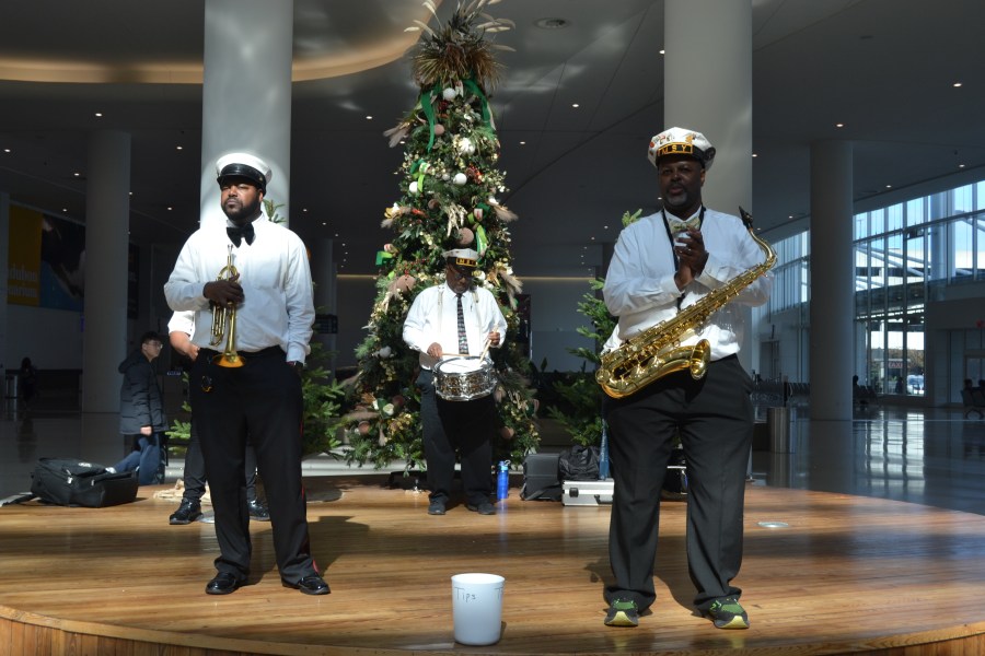 New Orleans airport wins award for its music program