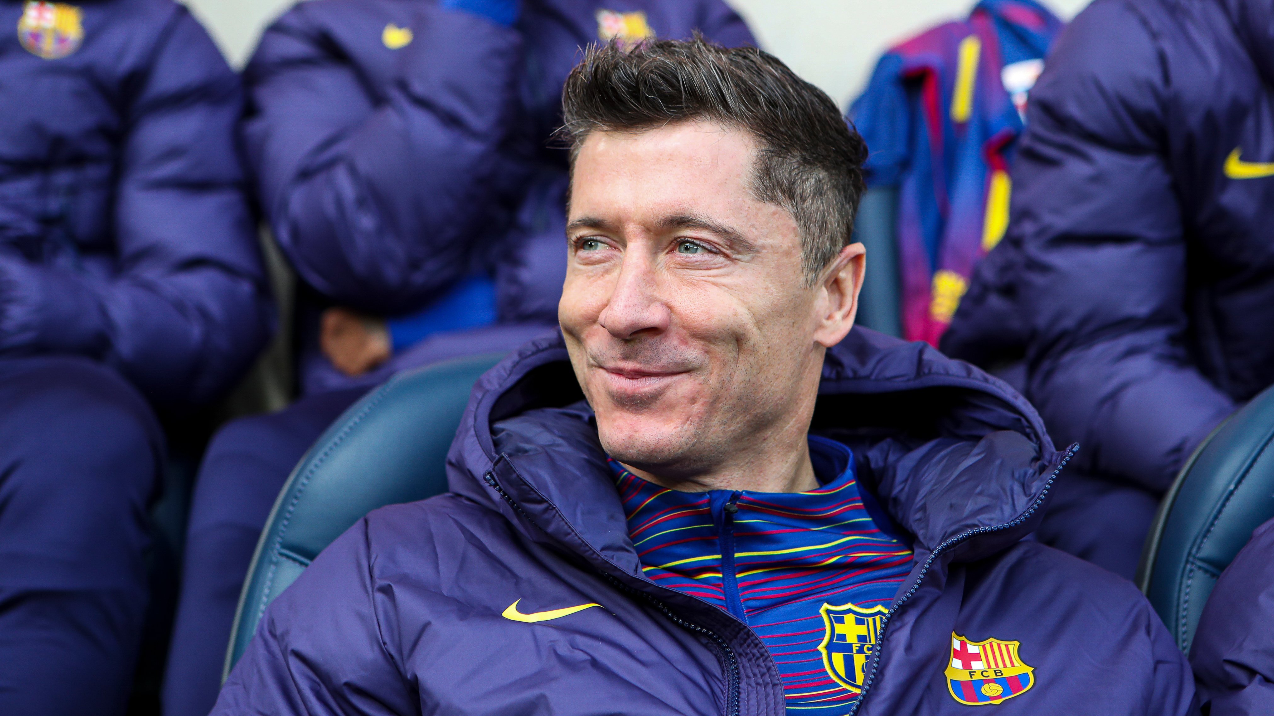 Topowa oferta! Ten klub daje fortunę za Roberta Lewandowskiego