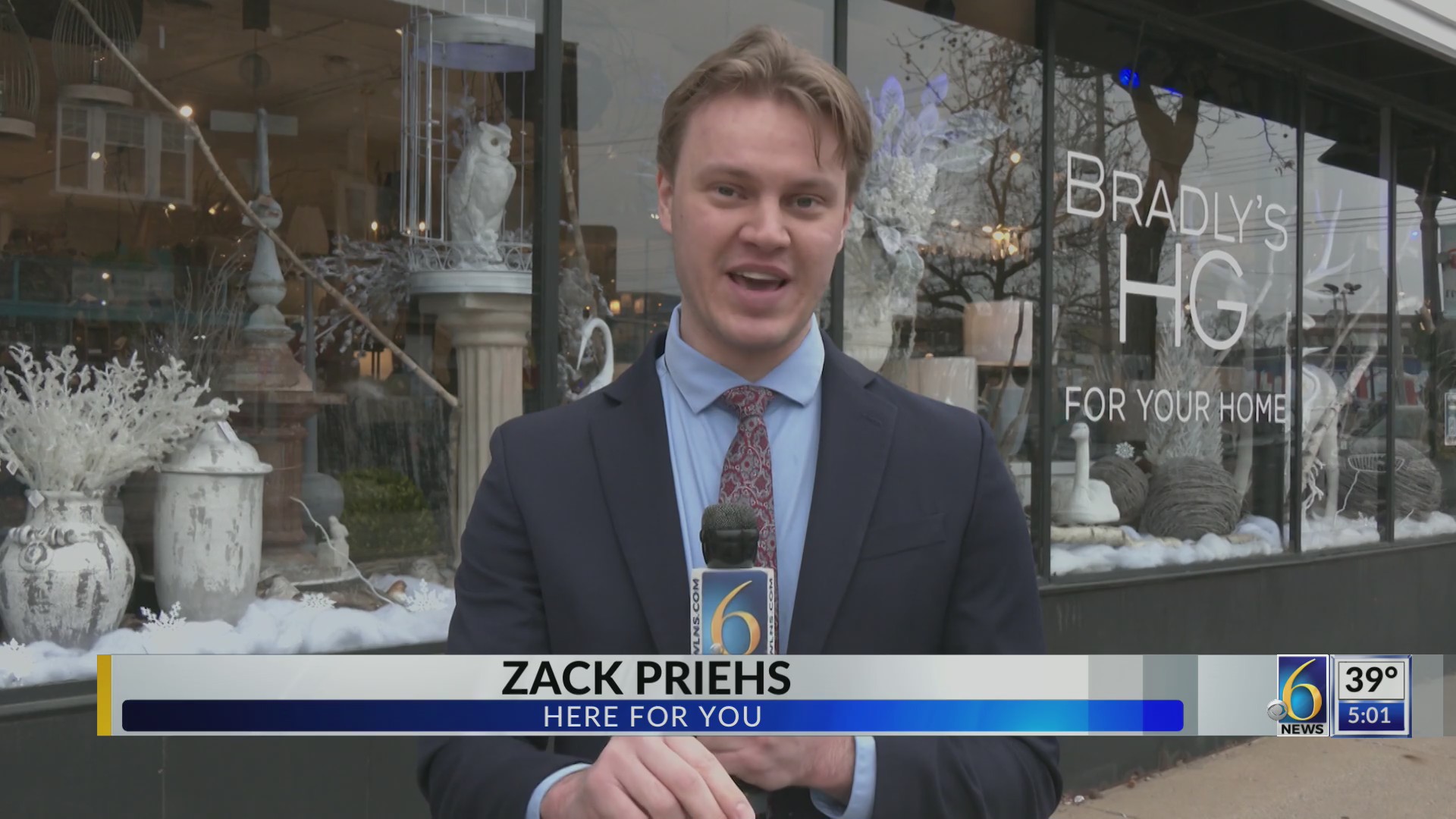 Lansing businesses relying on holiday rush