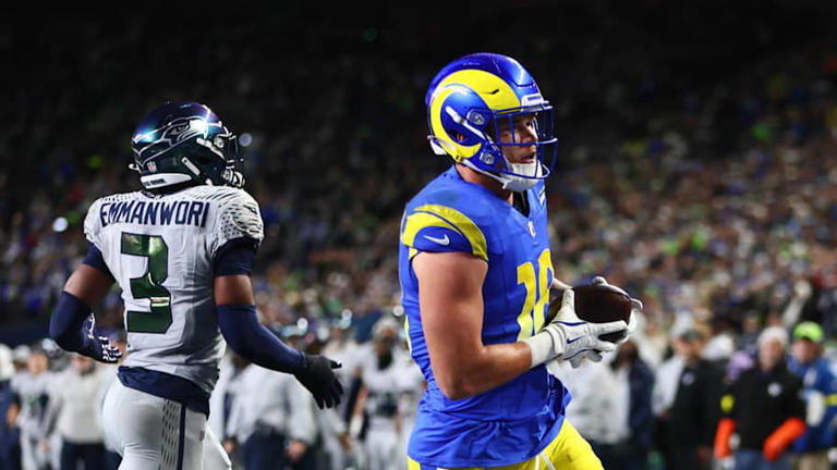 Justin Herbert highlights Oregon Ducks stars in NFL Week 16
