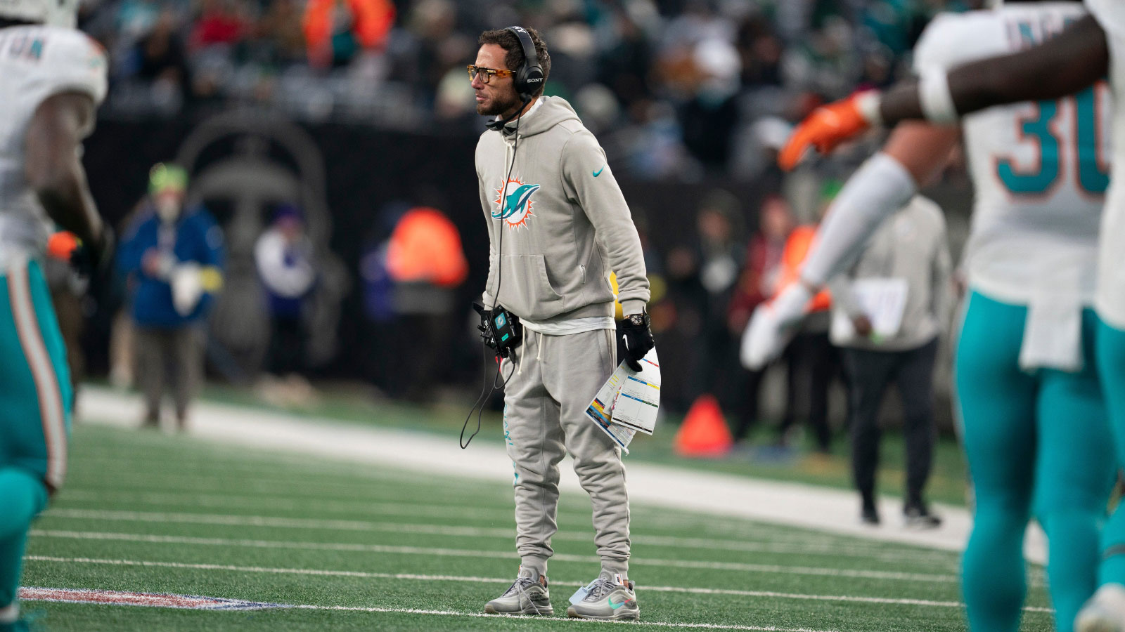 Dolphins rumors: Adam Schefter contradicts reports that Mike McDaniel’s ...