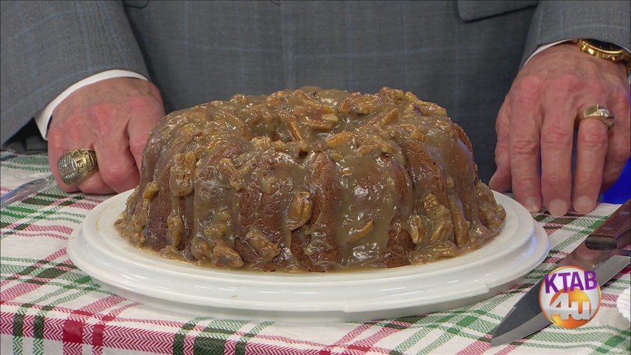 Sam Nichols shares his recipe for bourbon-pecan pound cake with caramel ...