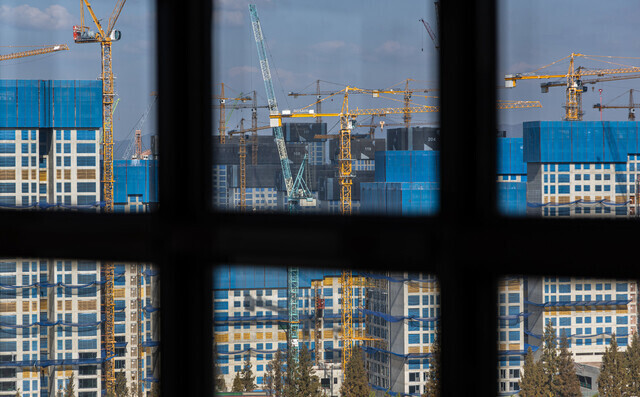 부동산 PF 자기자본 20% 규제…2027년부터 단계적 시행