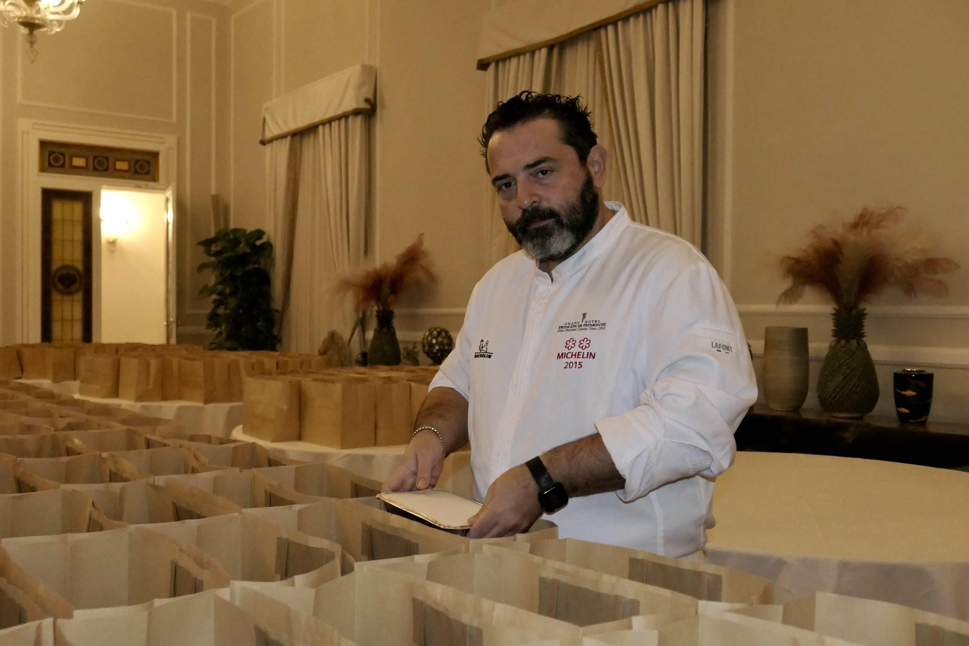 Il grande gesto dello chef stellato: Mancino regala il pranzo di Natale ...