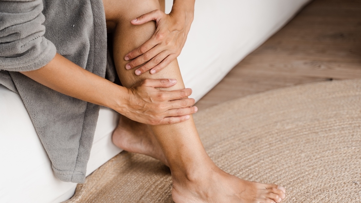 Traveling this holiday? Learn how to prevent DVT, a dangerous blood clot