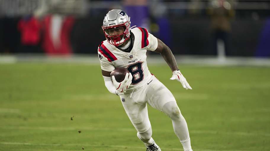 Stefon Diggs leads Patriots receivers in SNF victory over Ravens