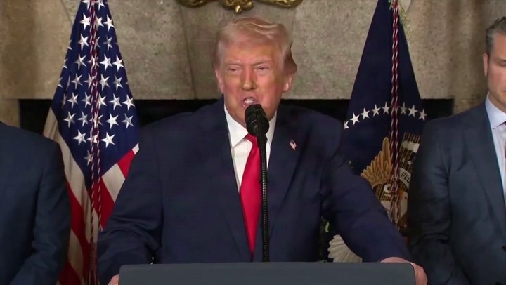 Trump, 79, rants incoherently about robots and AI