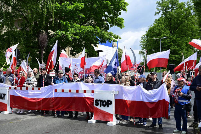 Polnische Demo gegen deutsche Asylpolitik