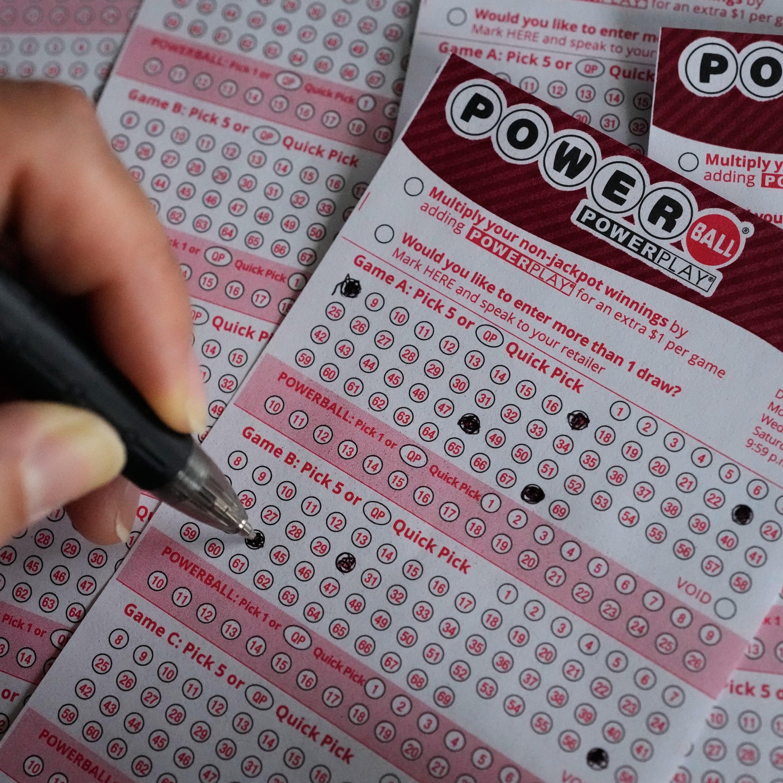 Powerball's Christmas Eve jackpot will be at least an estimated $1.7 ...