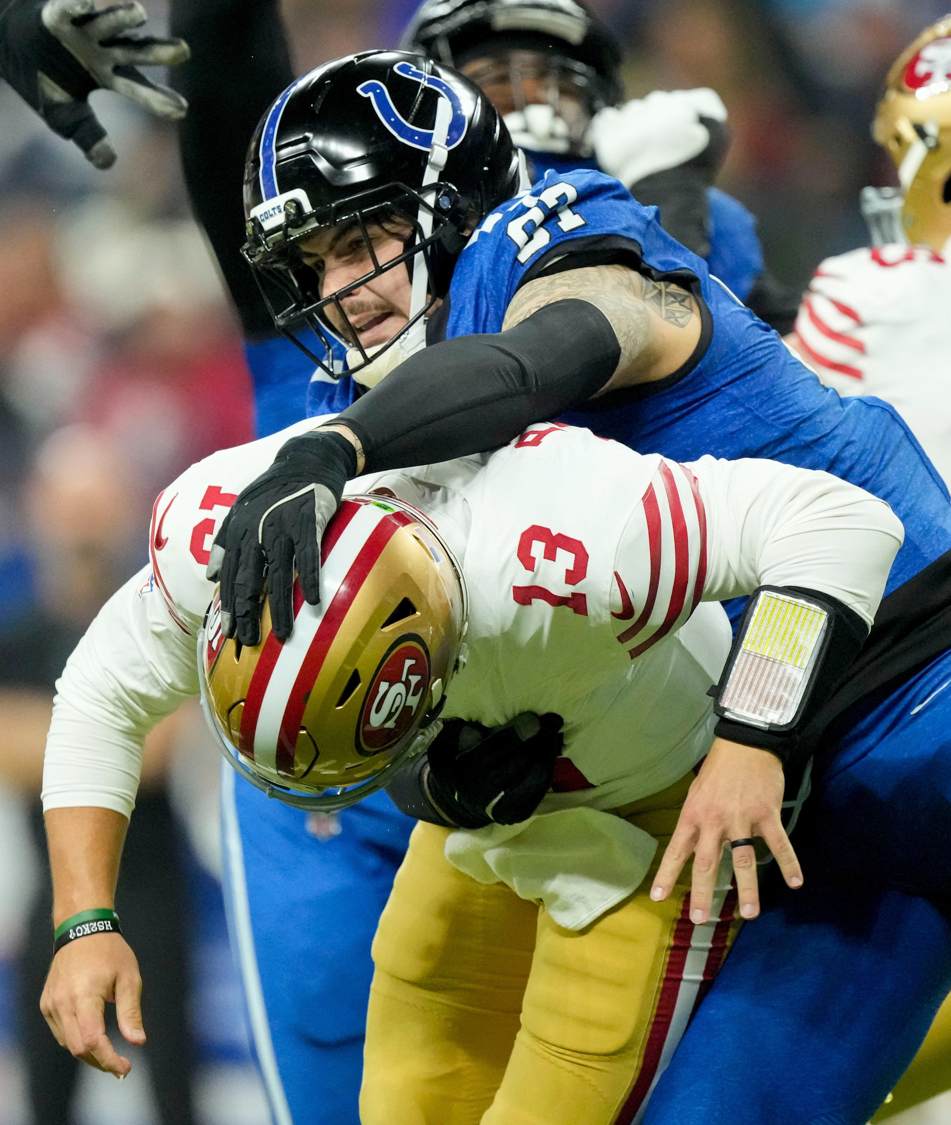 Does DC Lou Anarumo have any answers for Colts' sagging pass rush?