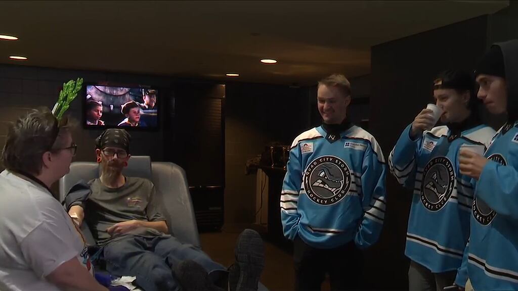 Quad City Storm hosts 'Out for Blood' drive