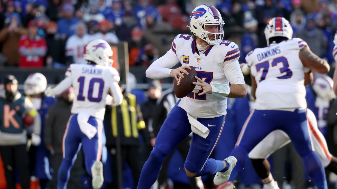 Bills coach McDermott says QB Josh Allen has sore foot, won’t practise ...