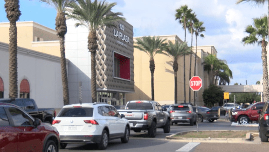 Shoppers face crowds and parking headaches ahead of Christmas