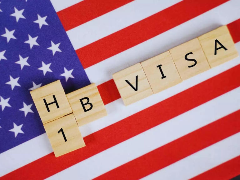 US moves closer to wage-based rule for H-1B workers as final review begins