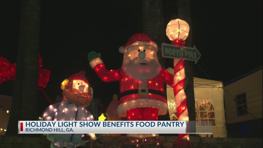 Richmond Hill Christmas display benefits local food pantry