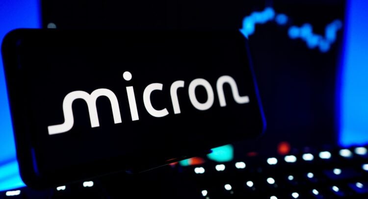 Micron stock (MU) gets bullish reviews from top analysts ahead of 2026 ...