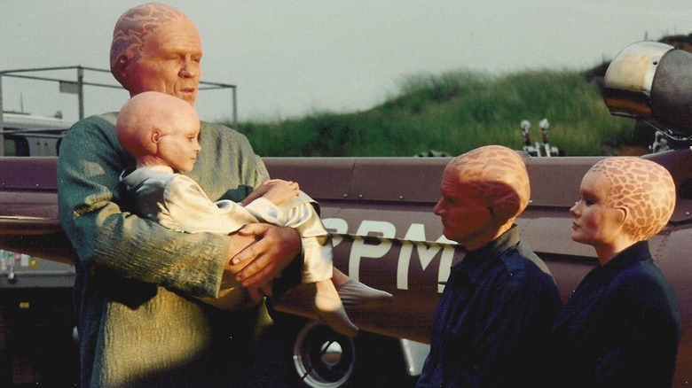 Alien Nation went from cult sci-fi movie to a TV series you probably ...