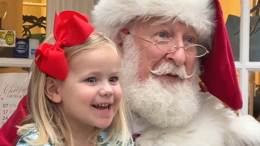 Meet the Atlanta man who turned being Santa into a year-round life calling