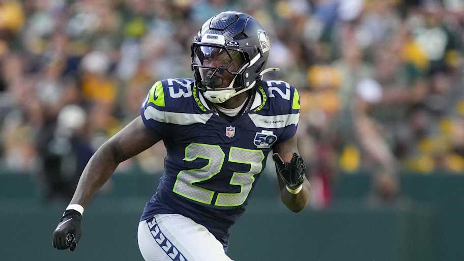 Seahawks fill Derick Hall's Week 17 roster spot with key back-end defender