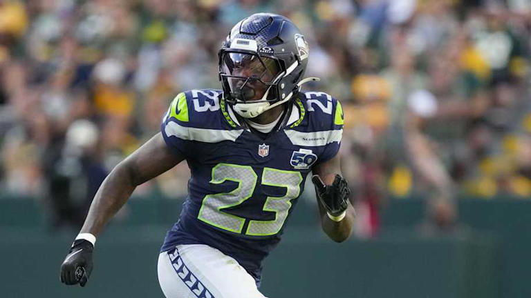 Seahawks fill Derick Hall's Week 17 roster spot with key back-end defender
