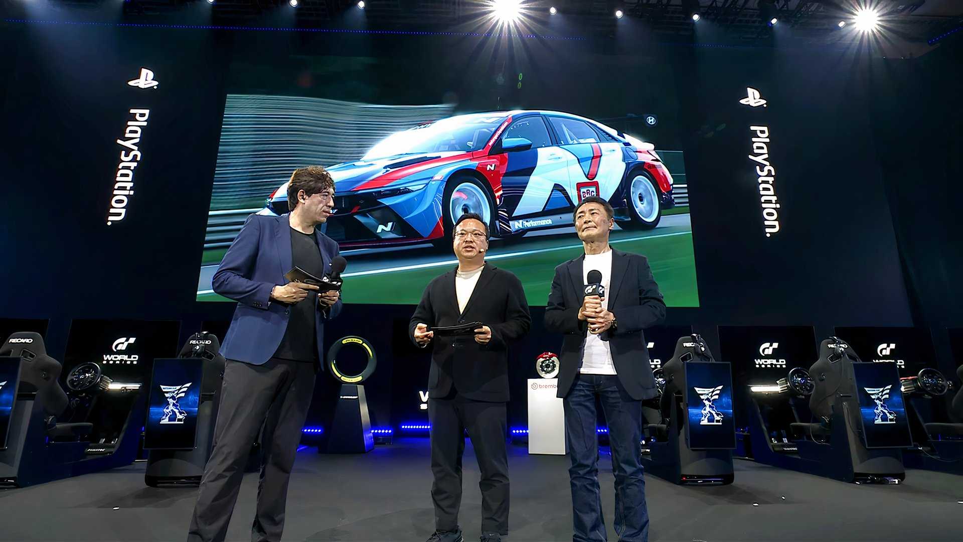 Hyundai Elantra N TCR race car joins Gran Turismo 7 lineup