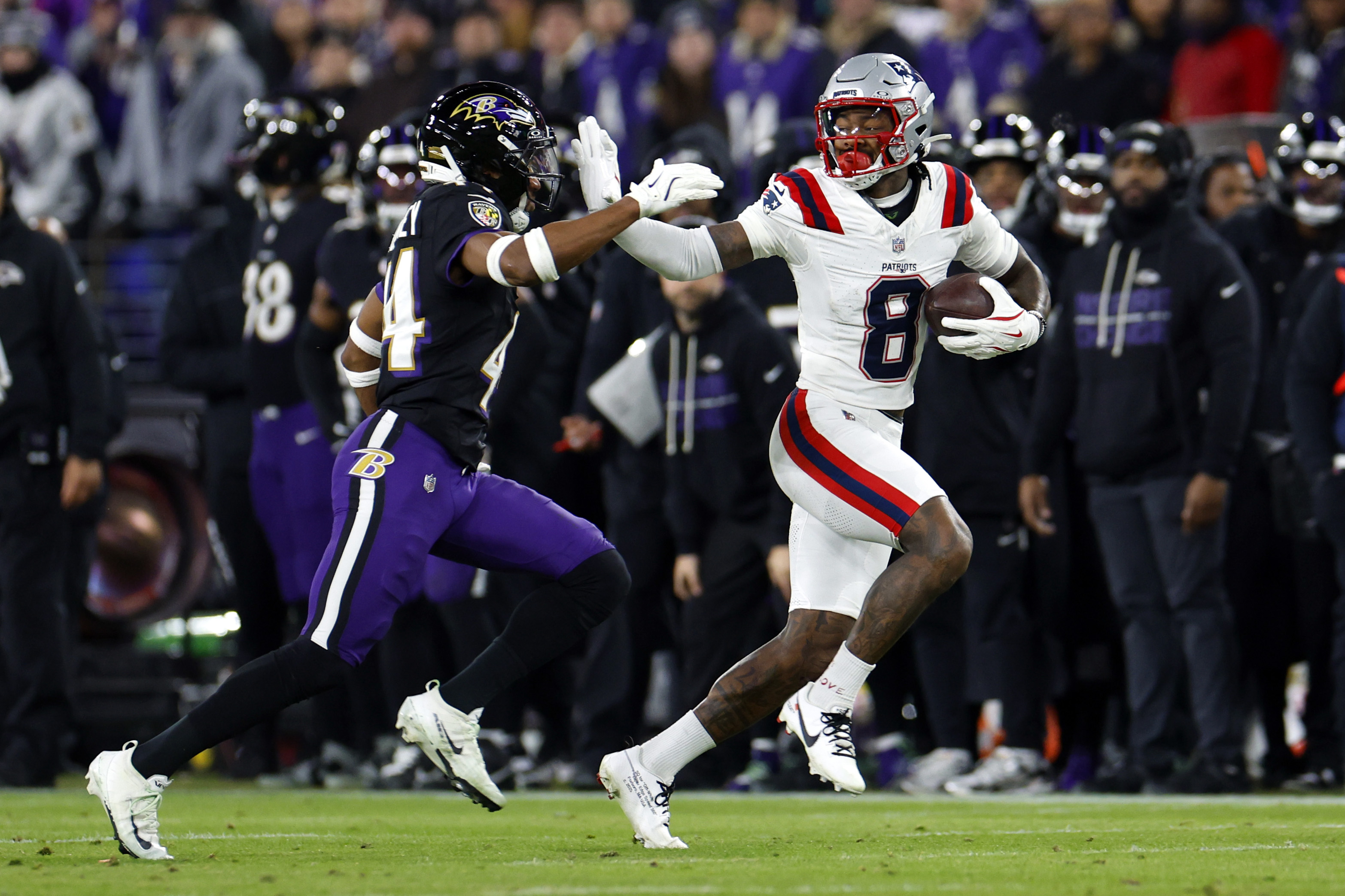 Patriots receivers flip the script against man coverage Sunday night