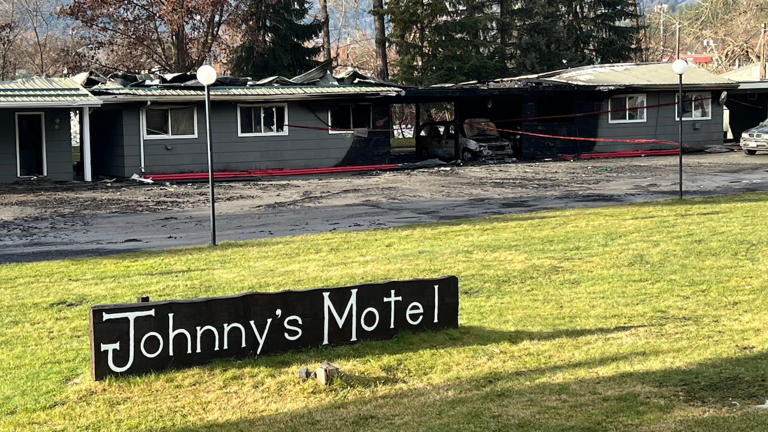 Fire displaces residents of Grand Forks, BC., motel