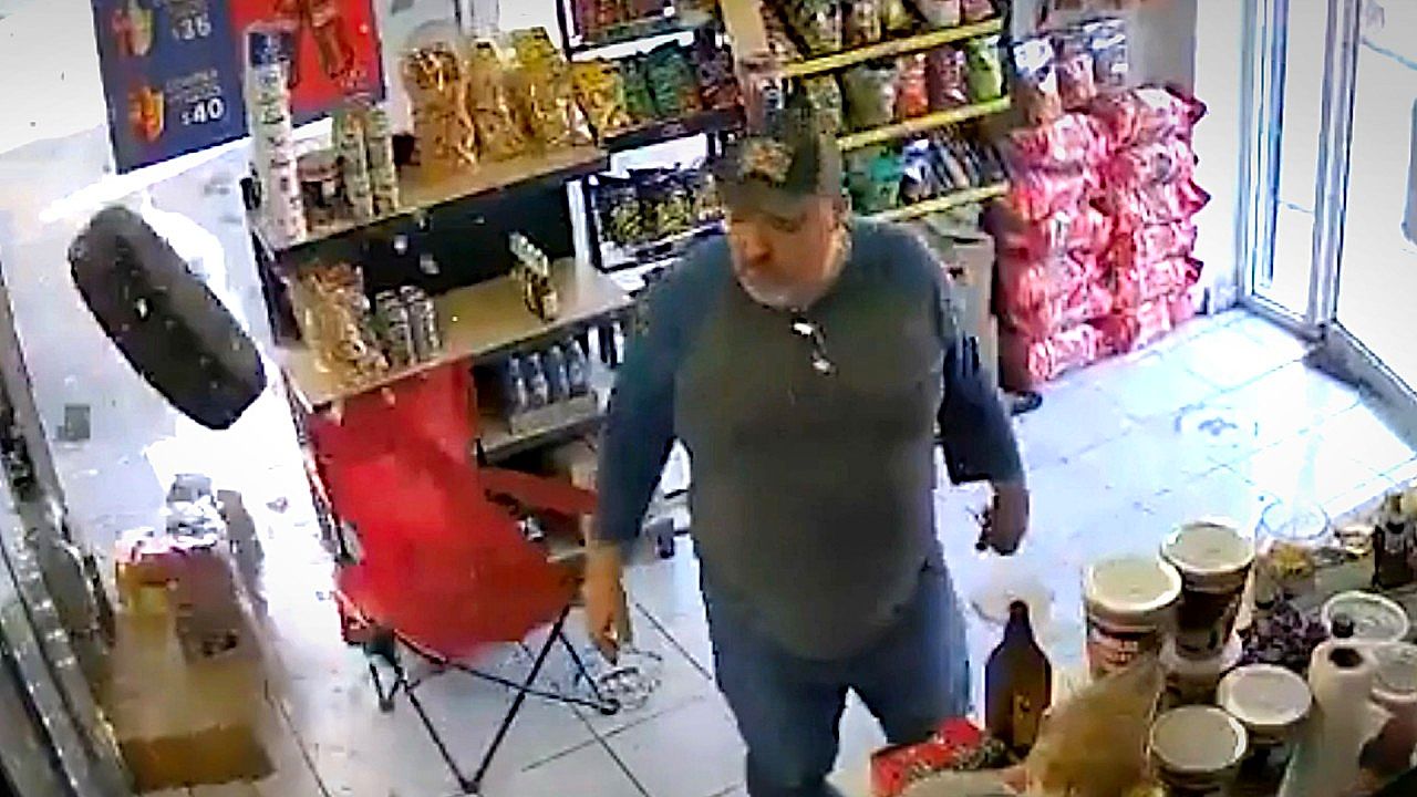 Loose tyre turns shop visit into split-second escape