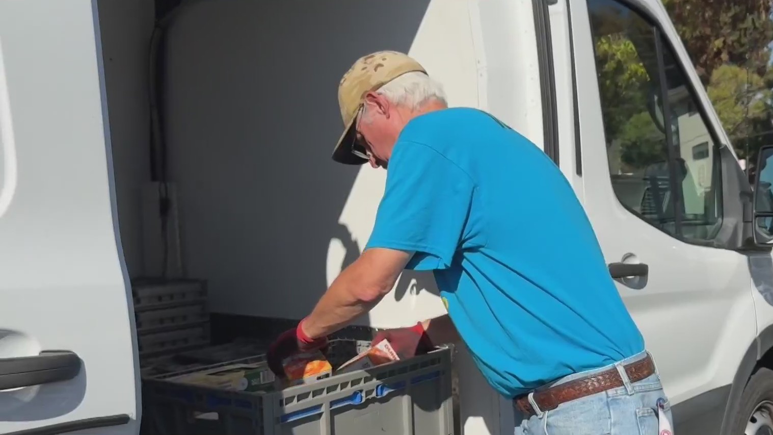 Volunteers pick up donated groceries for San Lorenzo food pantry