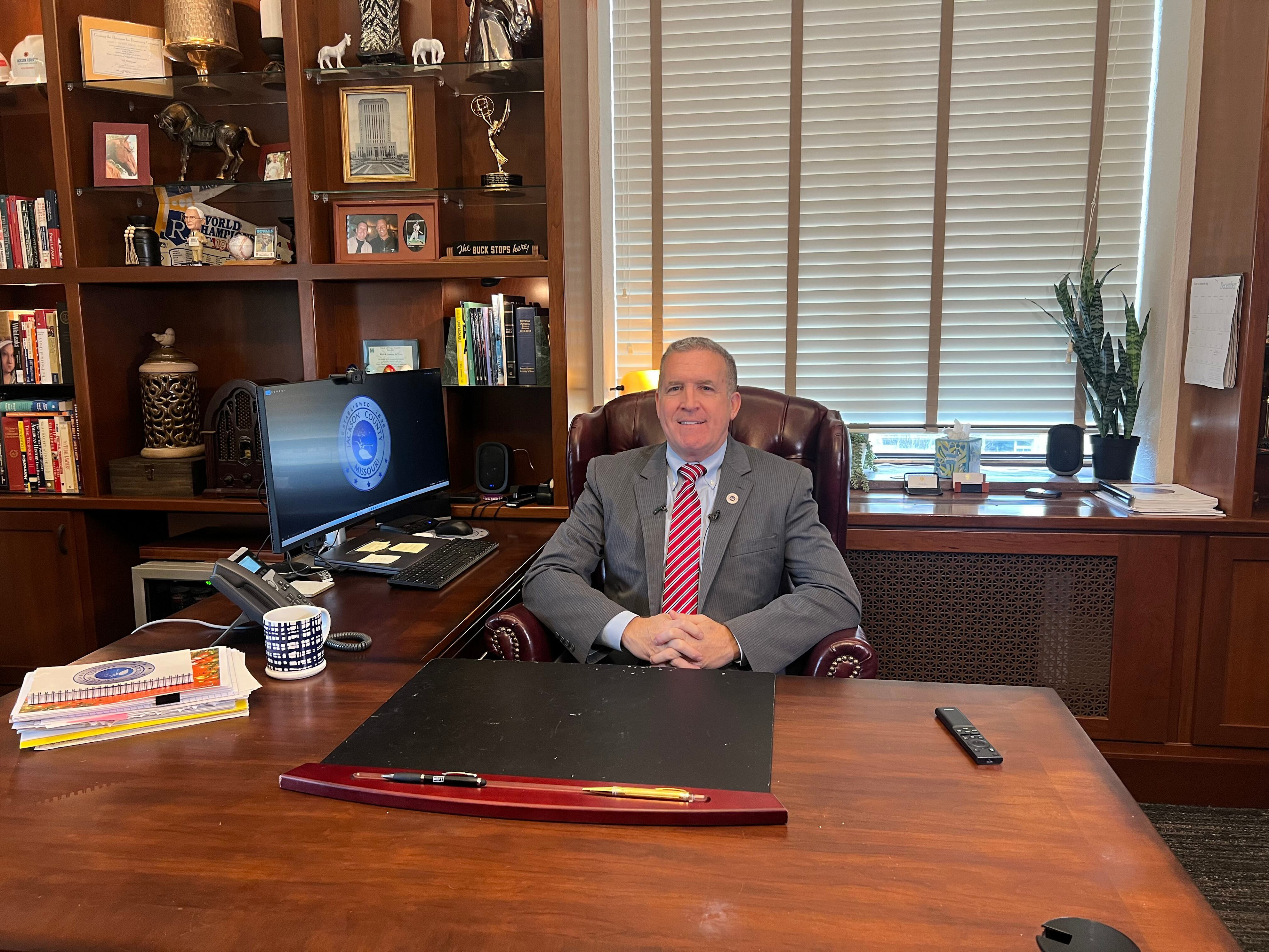 Kansas City Chiefs 'abandoning' Arrowhead, Jackson County leader says